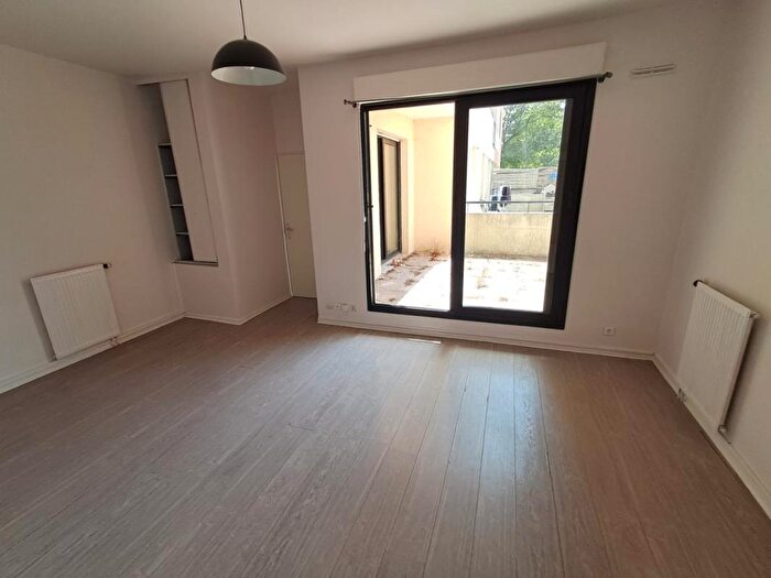 Évry, Centre-ville - Appartement 2 pièces à louer