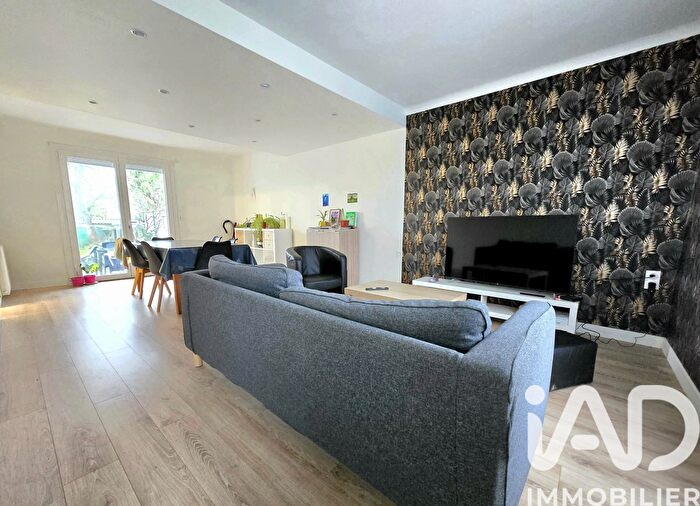 Maison à vendre - La Roche-sur-Yon, Pyramides, Jean-Yole - 7 pièces - 5 chambres