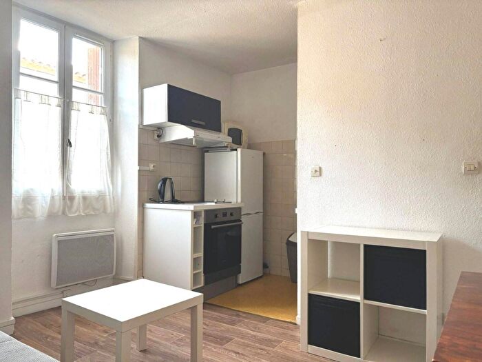 Appartement à louer - Narbonne - 2 pièces - 1 chambre