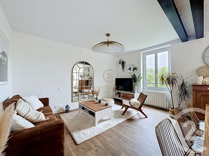 Appartement à vendre - Grigny - 3 pièces - 2 chambres