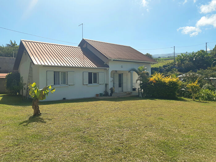 Maison à vendre - Le Tampon, Bérive - 5 pièces - 4 chambres