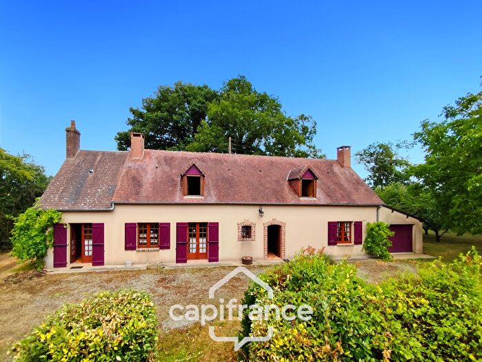 Maison 6 pièces à vendre à Cogners