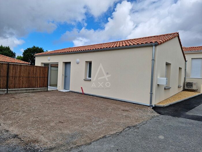 Maison 3 pièces à La Bruffière, à louer