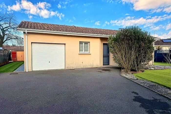 Maison à louer - Est, Saint-Vincent-de-Tyrosse - 4 pièces - 3 chambres