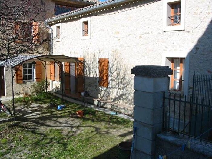 Appartement à louer - Puyméras - 5 pièces - 3 chambres