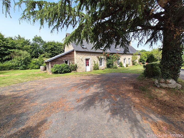 Maison à vendre - Hambers - 10 pièces - 5 chambres