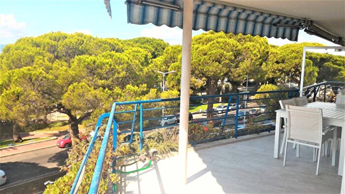 Cannes, Pointe Croisette - Appartement 3 pièces à louer