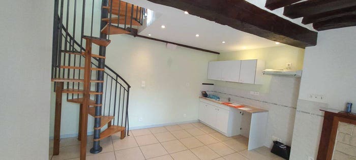 Appartement 2 pièces à Châtillon-Coligny, à louer
