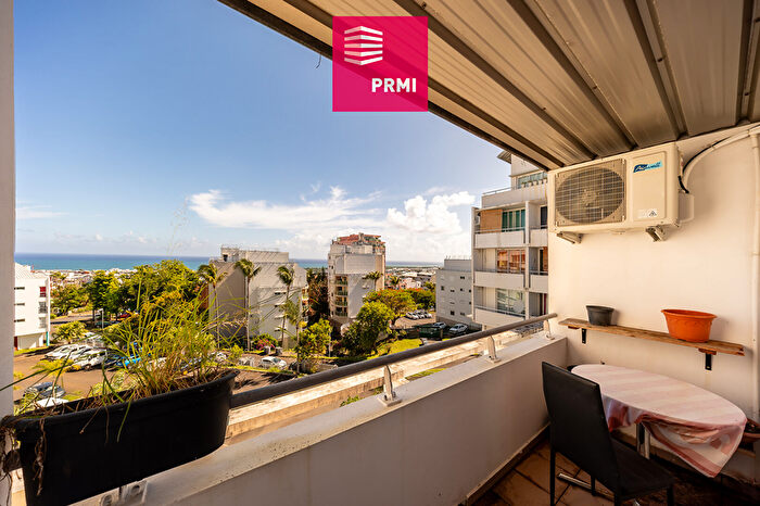 Appartement à vendre - Saint-Denis, Le Moufia, Sainte-Clotilde - 1 pièce