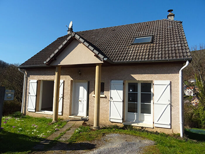 Maison à vendre - Nouzonville - 6 pièces - 3 chambres