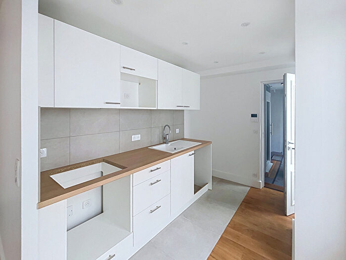 Paris 1er, Vendôme : Appartement 2 pièces à louer