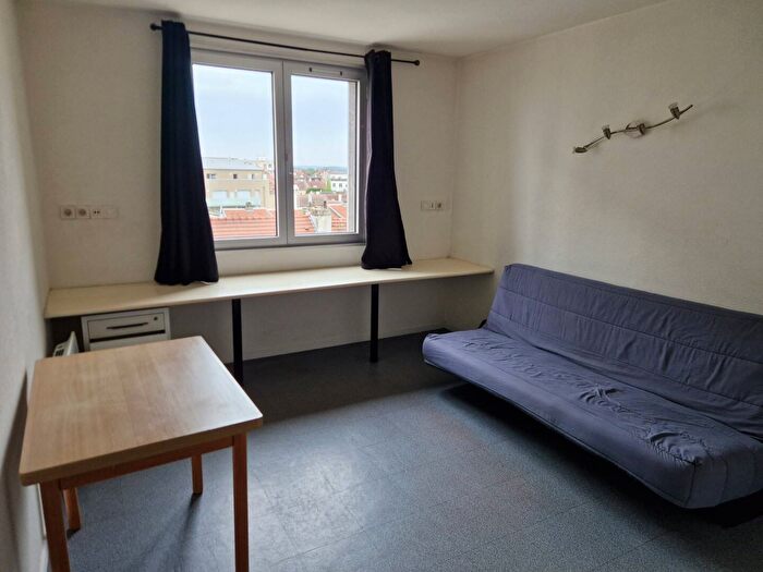 Laon Zola-Neufchâtel-Orgeval, Reims - Appartement 1 pièce à louer