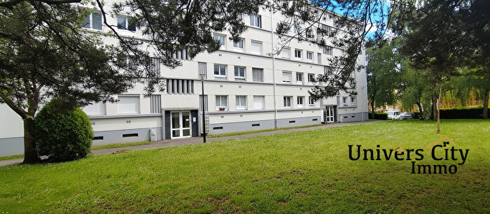 Appartement 4 pièces à Saint-Sébastien-sur-Loire, Ouest, à louer