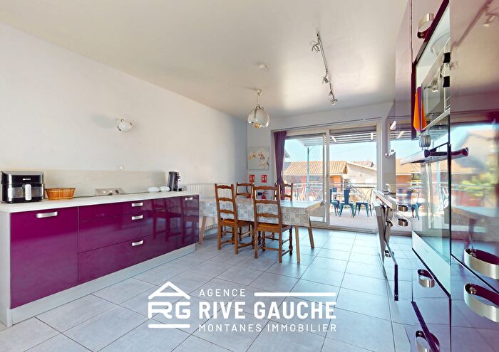 Maison à vendre - Le Péage-de-Roussillon - 7 pièces - 5 chambres