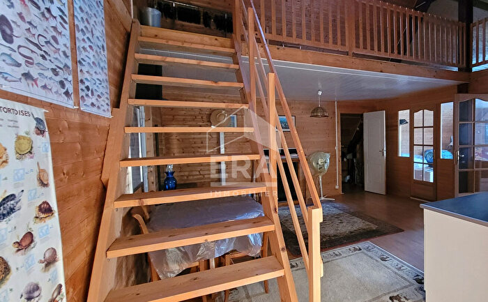 Maison à vendre - Pierrefitte-Nestalas - 7 pièces - 4 chambres