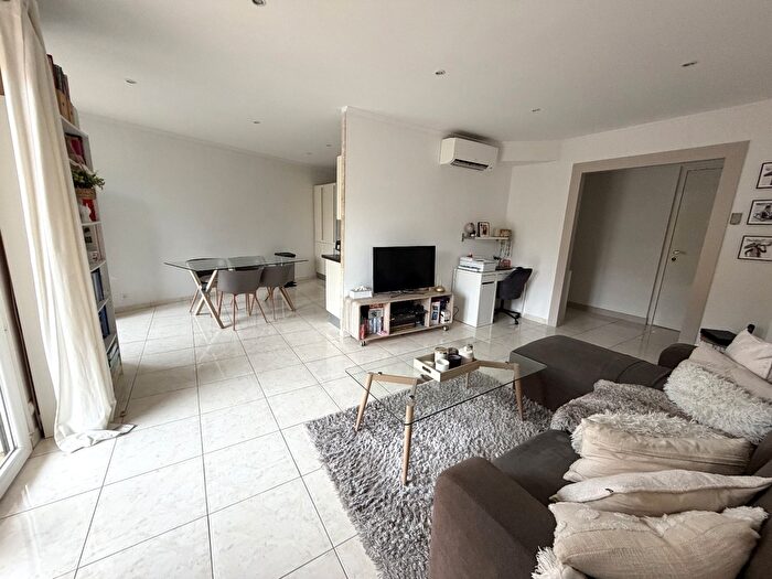 Appartement à vendre - Cannes - 4 pièces - 3 chambres