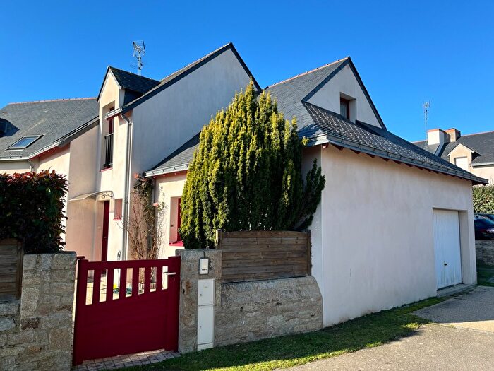 Maison à vendre - Guérande, Centre-ville, Faubourgs - 6 pièces - 4 chambres
