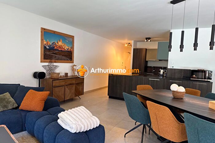 Vars : Appartement 5 pièces à vendre