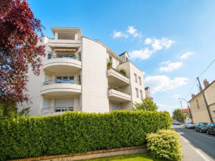 Appartement 4 pièces à vendre à Noisy-le-Grand, Centre-ville