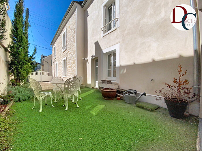 Maison 8 pièces à vendre à Coye-la-Forêt