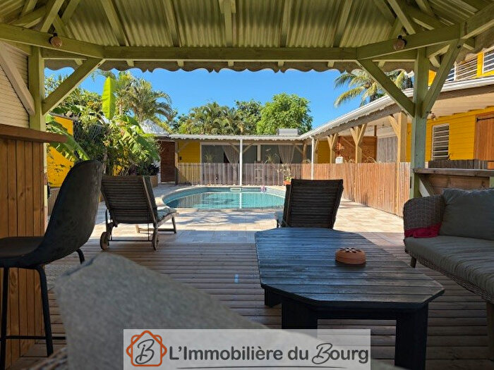 Maison à vendre - Sainte-Rose - 9 pièces - 8 chambres