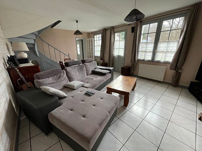 Maison à vendre - Chênehutte-Trèves-Cunault - 8 pièces - 5 chambres