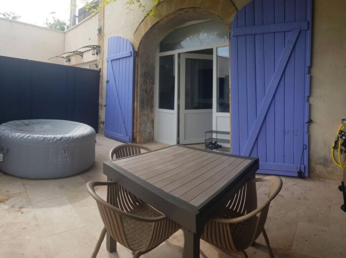 Salon-de-Provence : Appartement 2 pièces à louer