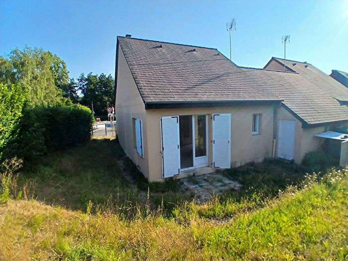 Pruillé-l'Éguillé : Maison 2 pièces à vendre