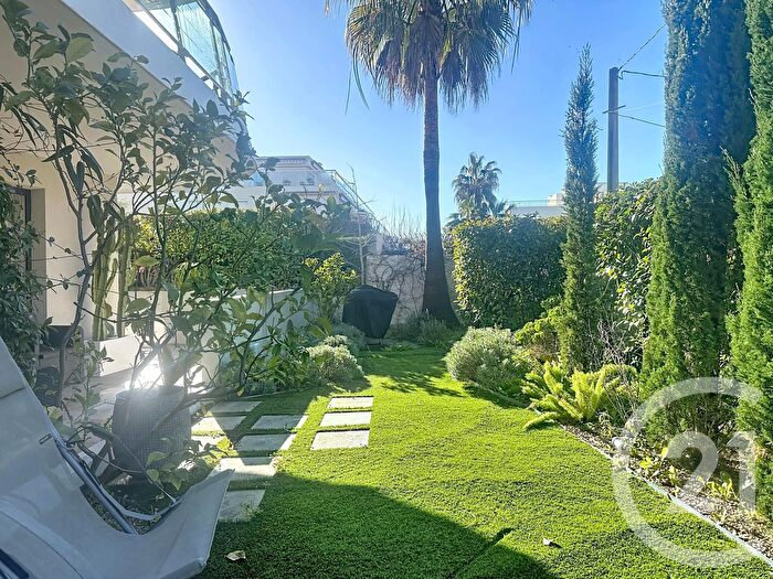 Appartement 2 pièces à Antibes, Antibes-les-Pins, Trianon, Le Fournel, Peyregoue, à vendre