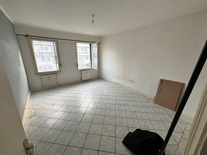 Appartement à louer - Strasbourg, Montagne Verte - 2 pièces - 1 chambre