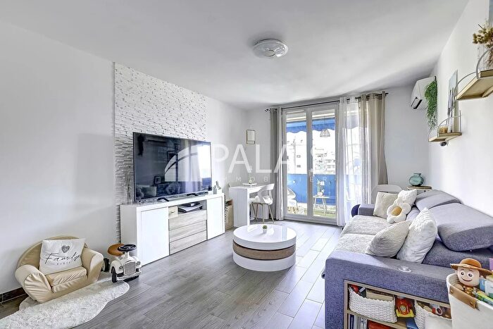 Appartement 3 pièces à vendre - Nice, Caucade