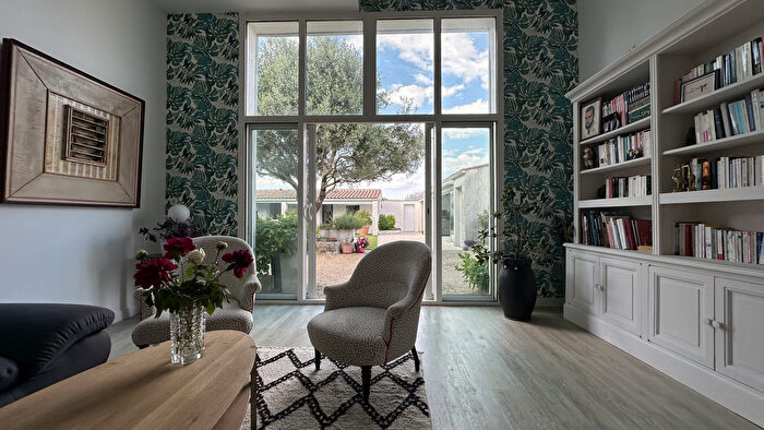 Maison 12 pièces à vendre à Marsilly