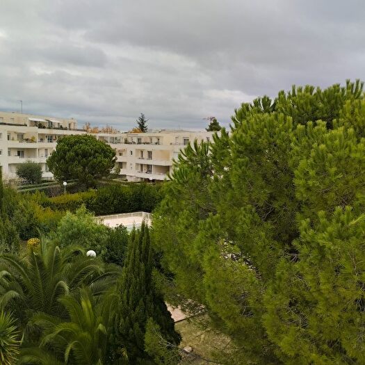 Montpellier, Millénaire : Appartement 5 pièces à louer