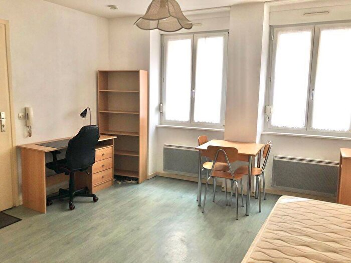 Neudorf Est Centre, Strasbourg : Appartement 1 pièce à louer