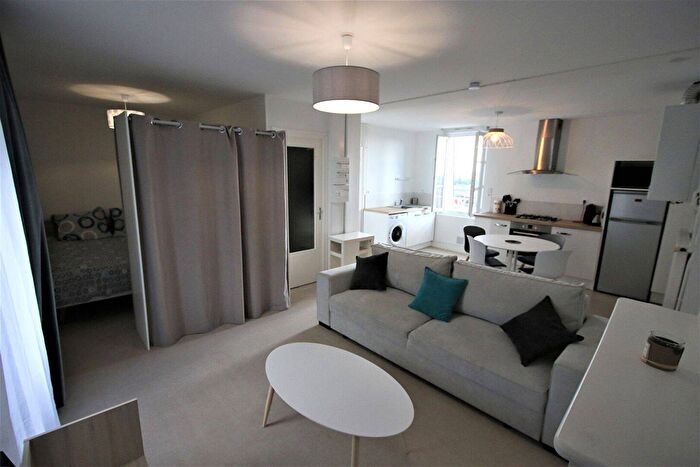 Appartement à louer - Fougères - 1 pièce