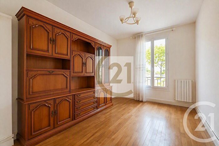 Ivry-sur-Seine, Centre-ville - Appartement 2 pièces à vendre