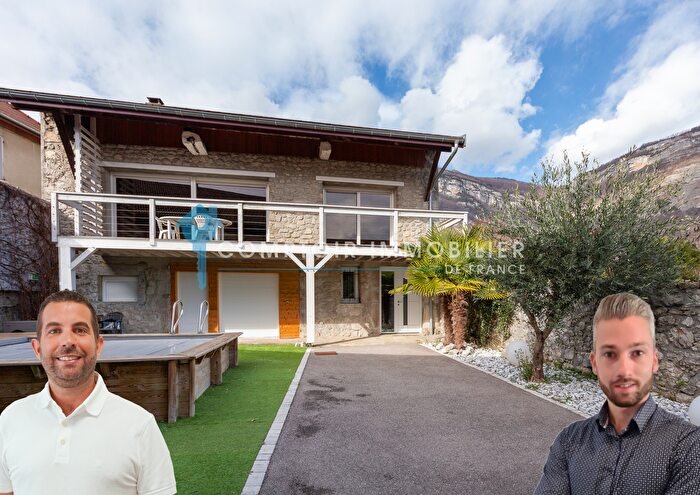 Maison à vendre - Bernin - 7 pièces - 5 chambres