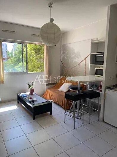 Centre Ville, Aix-en-Provence - Appartement 2 pièces à louer