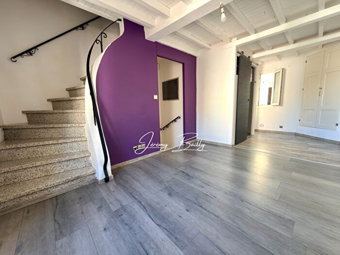 Saint-Estève - Maison 4 pièces à vendre