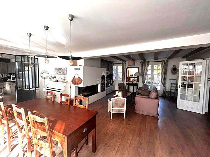 Maison à vendre - Triel-sur-Seine - 6 pièces - 4 chambres