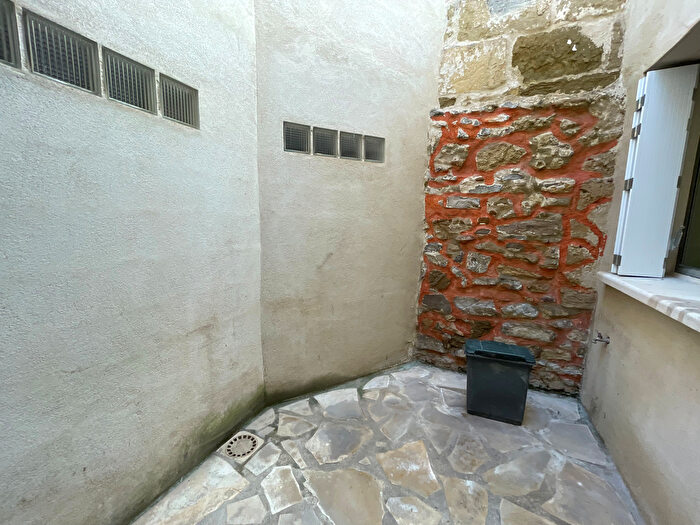 Appartement à vendre - Saint-Laurent-dAigouze - 3 pièces - 2 chambres