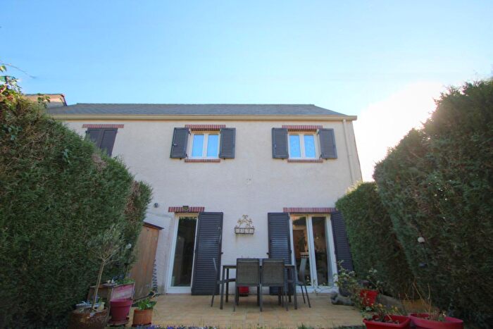 Saint-Jean-de-la-Ruelle, Trois Fontaines, Petite Espère, Clémenceau - Maison 4 pièces à vendre