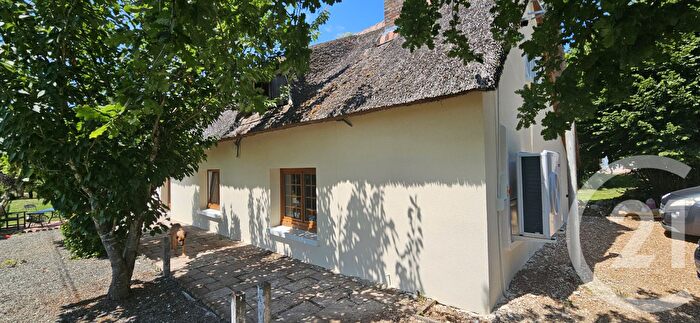 Maison à vendre - Saint-Maur-sur-le-Loir - 6 pièces - 4 chambres