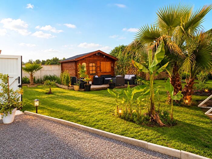 Maison 4 pièces à vendre à Teuillac
