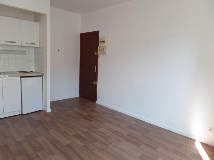 Reims, Clairmarais, Charles Arnould - Appartement 2 pièces à louer