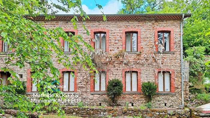 Tours-sur-Meymont : Maison 9 pièces à vendre