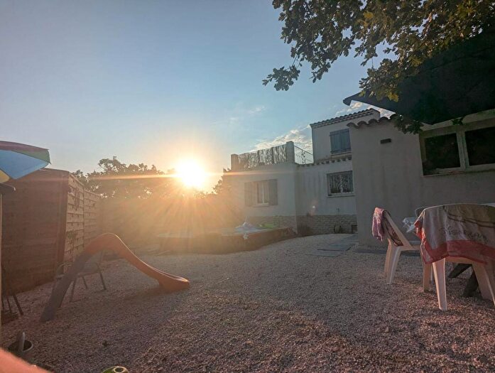 Trets : Maison 5 pièces à vendre