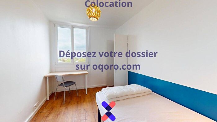 Appartement à louer - Le Perron-Garanjou, Oullins-Pierre-Bénite - 5 pièces - 4 chambres