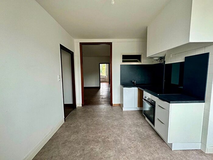 Appartement à louer - Saint-Girons - 2 pièces - 1 chambre