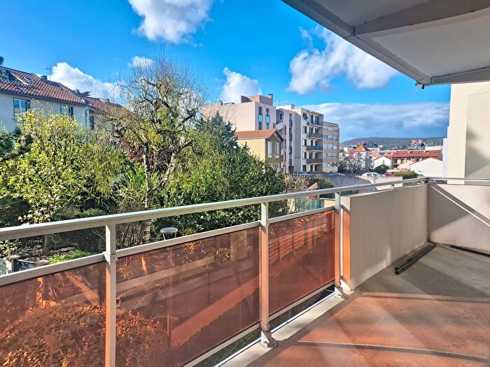 Appartement à louer - Chamalières, Jean-Jaurès, Galoubies - 2 pièces - 1 chambre